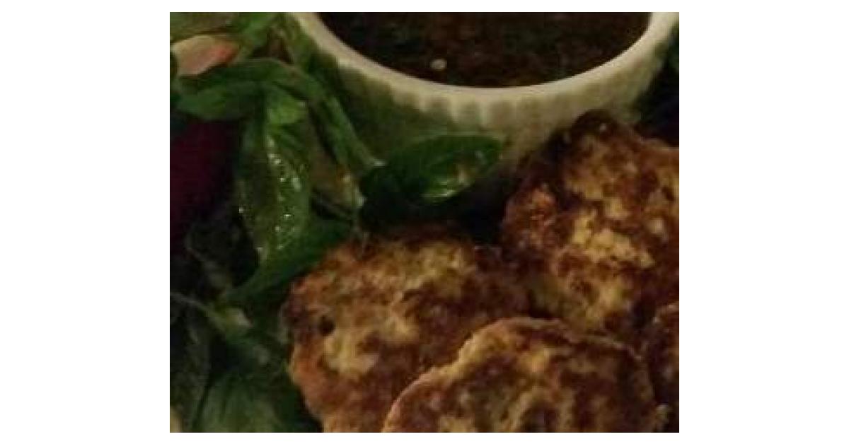 Asian Chicken Cakes by guest. A Thermomix ® recipe in the category ...