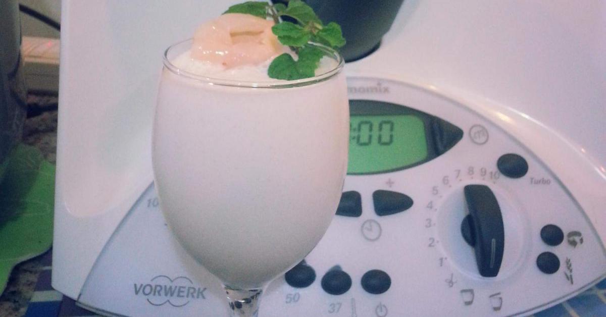 Lychee Colada by guest. A Thermomix ® recipe in the category Desserts ...