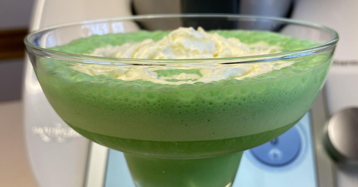 Tropical grinch cocktail by cazzaray. A Thermomix ® recipe in the ...