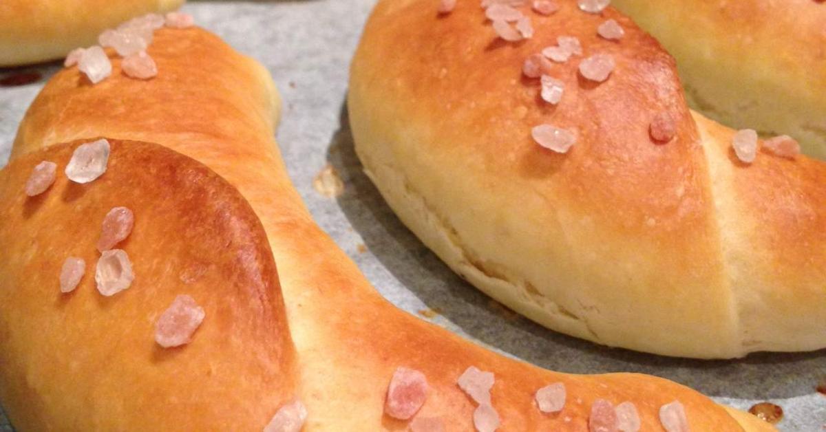 Kifli - Hungarian Bread Rolls by guest. A Thermomix ® recipe in the ...