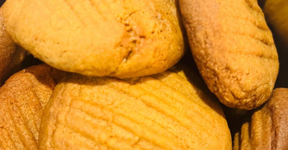 Edmonds Cookbook Hokey Pokey Biscuits by Pauapattie. A Thermomix ...