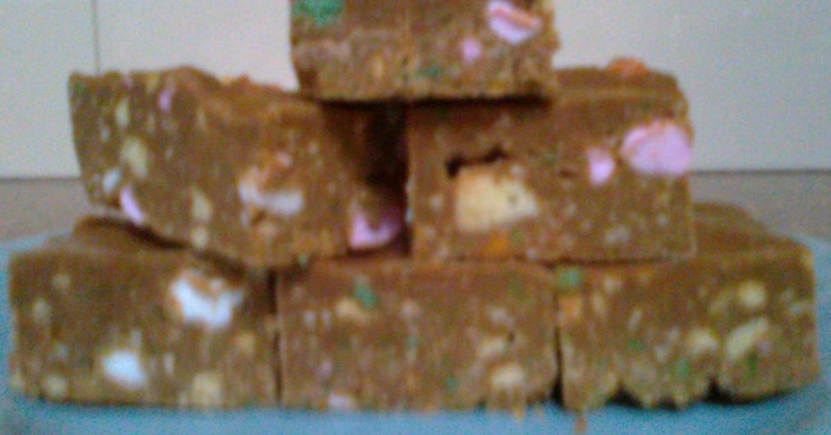 Chocolate Peppermint Crisp Slice by Pingping. A Thermomix ® recipe in ...