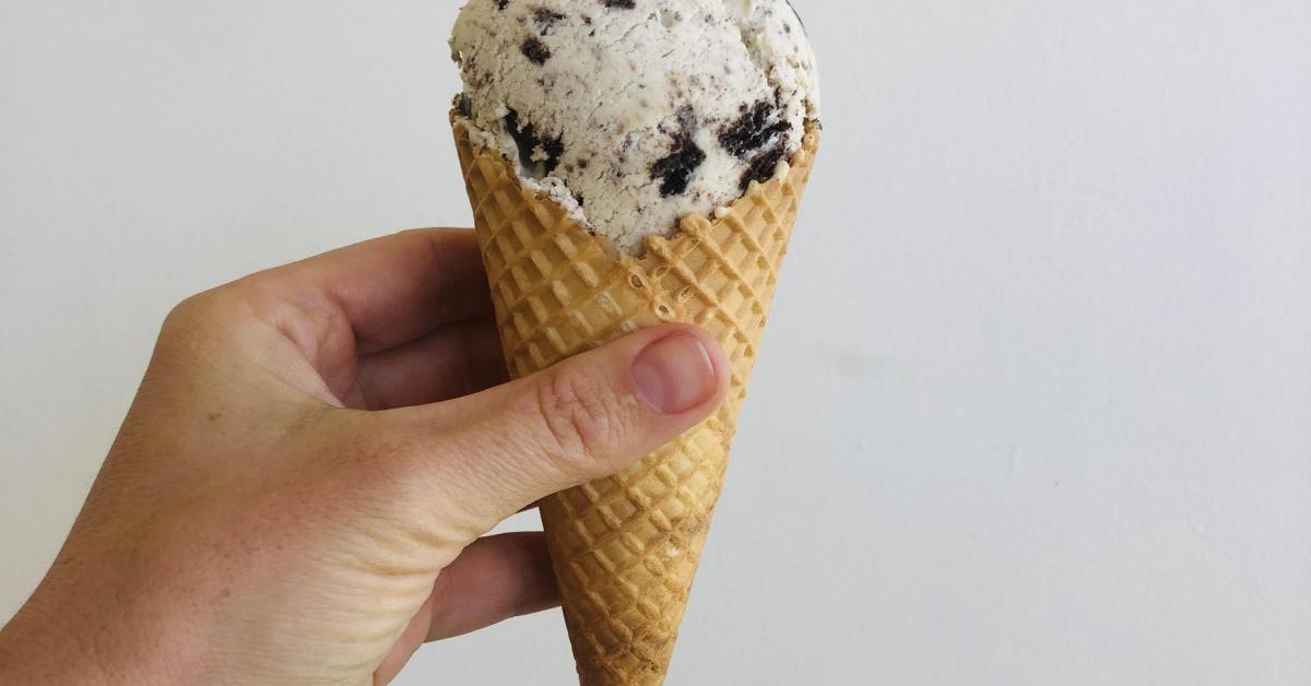 Cheats Oreo Ice-Cream by guest. A Thermomix ® recipe in the category ...