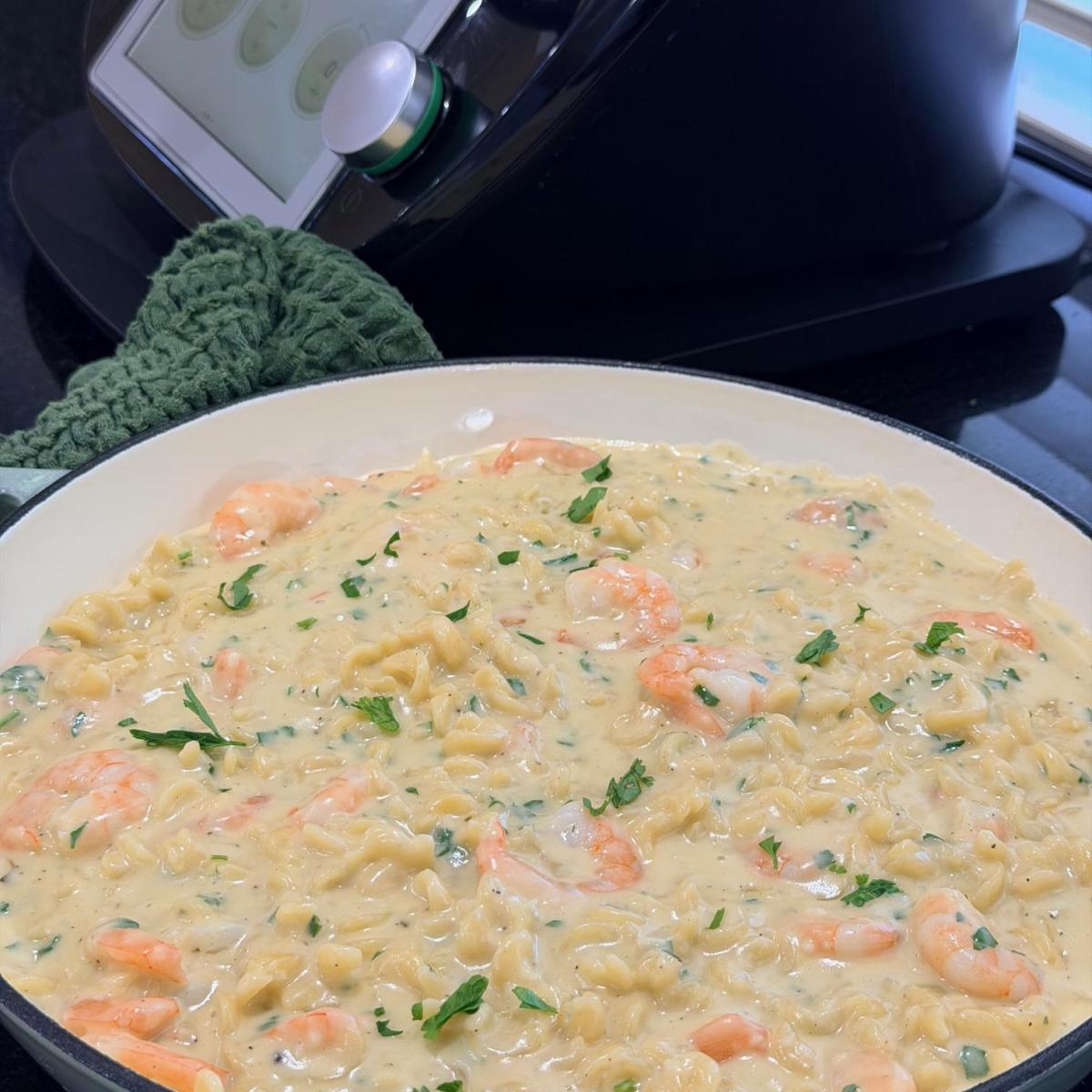 Creamy Garlic Prawn Pasta (TM6/TM5 version) by Thermo Cazza by Thermo ...