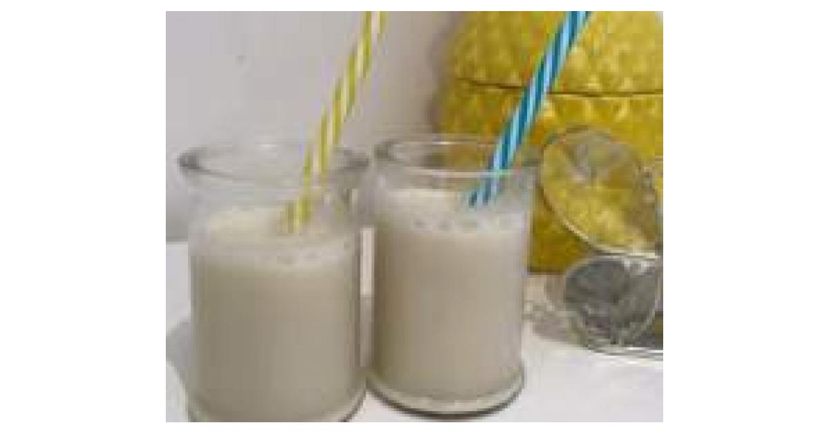 Rice bubble banana milkshake by guest. A Thermomix ® recipe in the ...